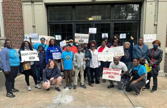 Tenants Protest NYC Landlord Ranked No. 6 for Worst Conditions - NewsBreak
