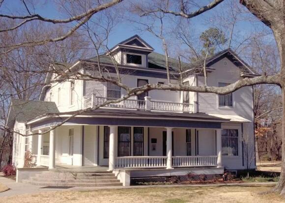 The Minnesota Speeding Ticket That Holds a Record Even Now - NewsBreak