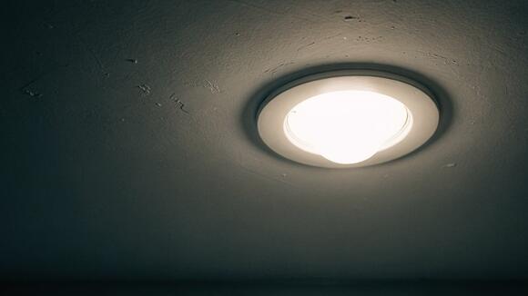 You spray foam around recessed ceiling lights, but Building America ...