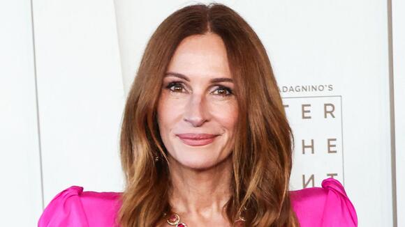 A Rare Glimpse of Julia Roberts’ Family Shows Just How Much Time Has ...
