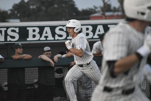 PREP BASEBALL: Venice dominates Winter Haven in regional quarterfinals