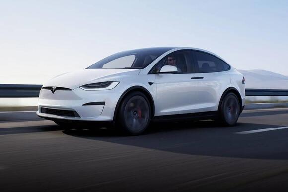 The 12 Quickest SUVs of 2025, Ranked by 0–60 MPH Runs - NewsBreak