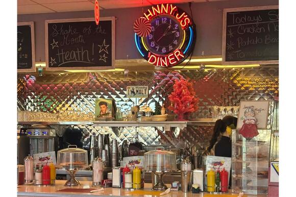 Casper’s Restaurant Week Celebrates Food And America’s History - NewsBreak