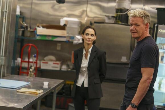 Watch: Gordon Ramsay sends back old oysters in Super Bowl 'Kitchen ...