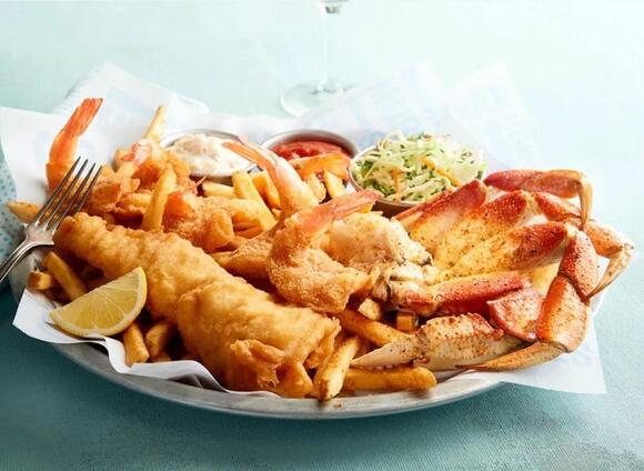 5 Restaurant Chains With the Best Fried Fish Appetizers, According to ...