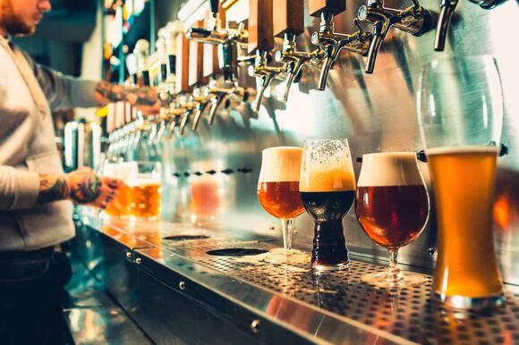 Beloved Boomer Beer Brands That Millennials Don’t Drink