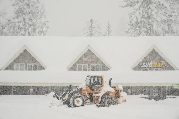 Crews hope to resume recovery of 8 bodies from California avalanche ...
