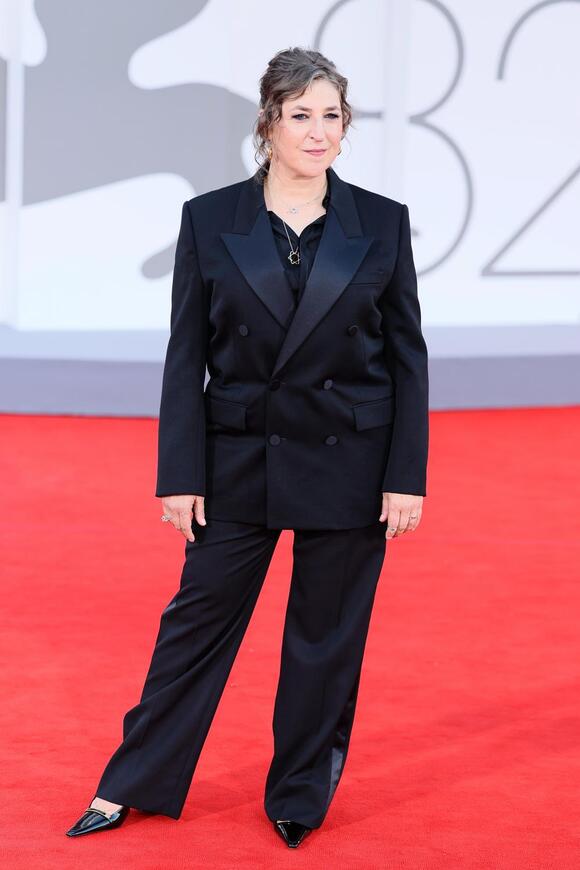 Mayim Bialik Revealed The Extreme Side Effects She Experienced After ...