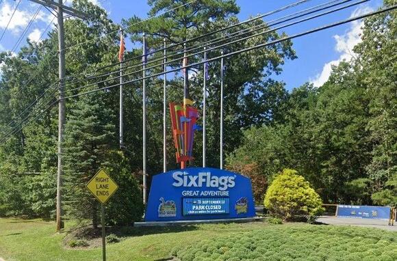 New Six Flags Gold Pass Gets You Into NJ & PA Amusement Parks and ...