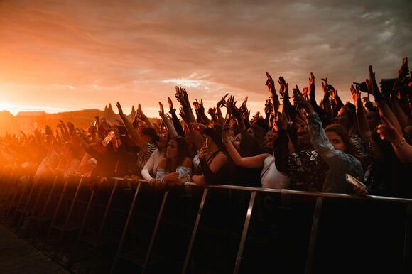 17 Massive Music Festivals That Have Broken Crowd Records - NewsBreak