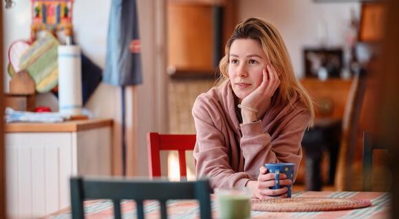 'Solomaxxing': Dating is now so expensive that Gen Z has rebranded ...