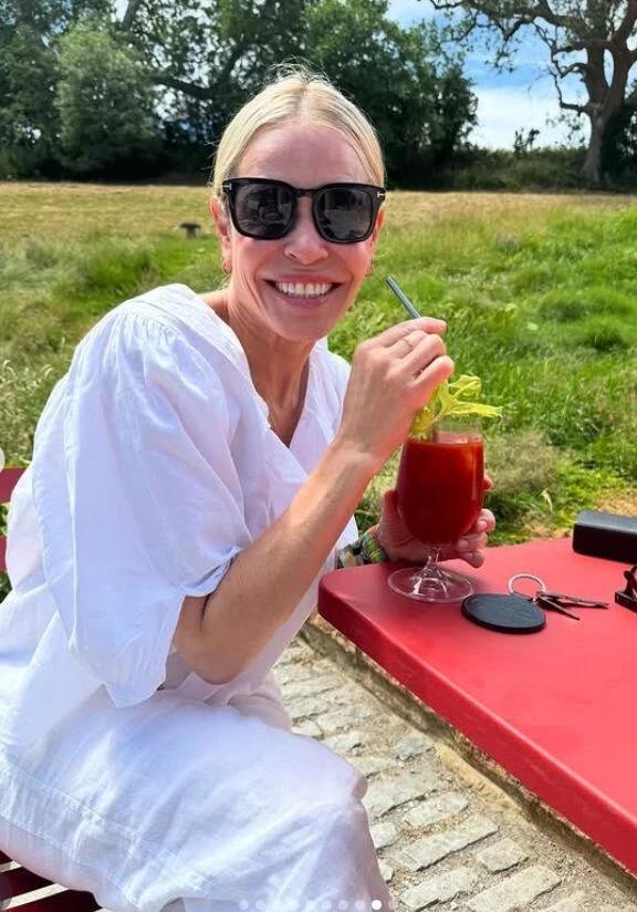 See the 2 Hollywood Celebs Who Trade CA for WA State Ranches - NewsBreak