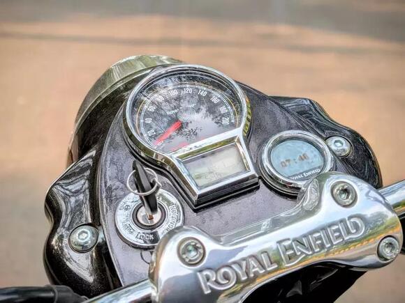 Review: Royal Enfield Bullet 650 is an old soul with a new heart ...