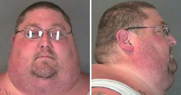 Man breaks into a Burger King and drinks gallons of deep frying oil ...