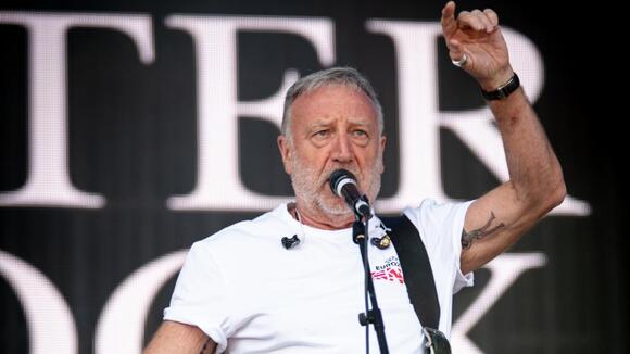 Peter Hook & the Light Announce 2026 Tour Performing New Order’s Get Ready in Full - NewsBreak