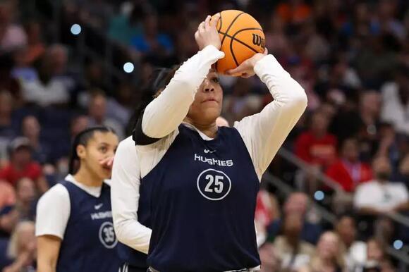 Ice Brady Heads to New Destination After Injury-Plagued UConn Season ...