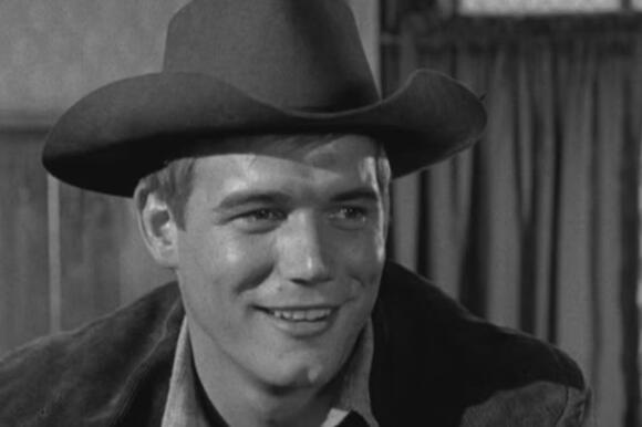 ‘Gunsmoke’ Star Roger Ewing Dead at 83 - NewsBreak