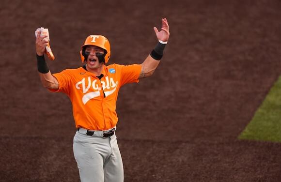 WATCH: Former Tennessee Baseball Star Belts Home Run in First World ...