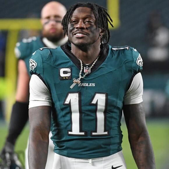 A.J. Brown Reveals How NFL Players and Eagles Teammates Interact With ...