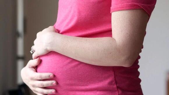What to know about the viral surrogacy lawsuit - NewsBreak