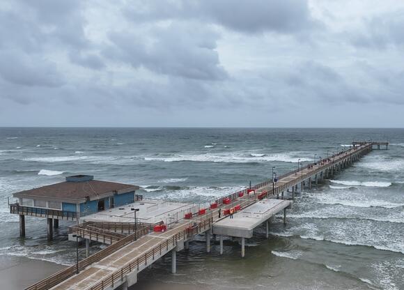 Bob Hall Pier to start charging entrance fees soon - NewsBreak