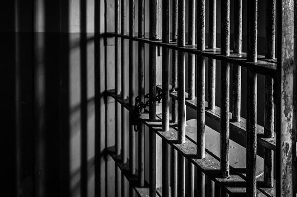 'No New Jail': Group gathers to protest KCMO temporary modular jail ...