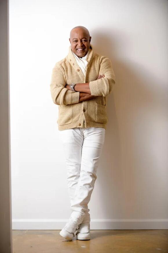 R&B Legend Peabo Bryson Under Medical Care Following Stroke - NewsBreak