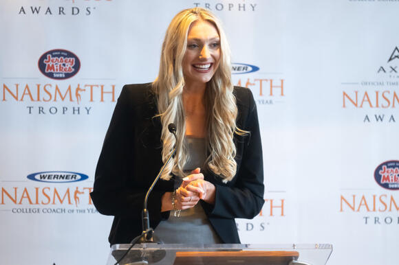 Cameron Brink Shares Hilarious Post-Surgery Video After Successful ACL ...