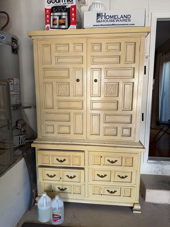 🎁 Freebies Up for Grabs in Ventura — Furniture, Decor & More - NewsBreak