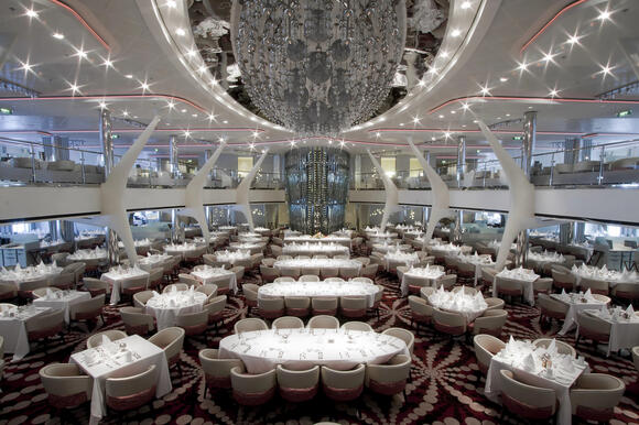 16 Cruise Ship Money Traps to Avoid - NewsBreak