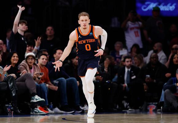 Donte DiVincenzo sets new Knicks 3-point record in blowout win - NewsBreak