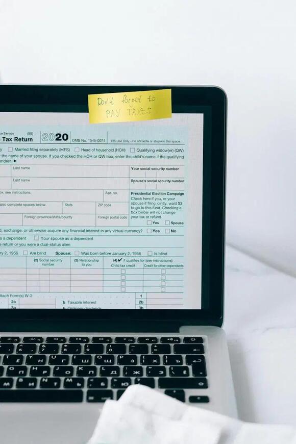 6 New Tax Forms That Could Trigger an IRS Audit for Seniors This Year ...