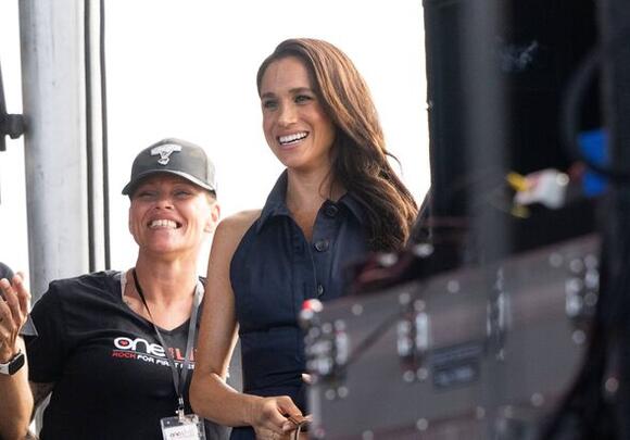 Meghan Markle and Prince Harry make surprise appearance alongside Kevin ...