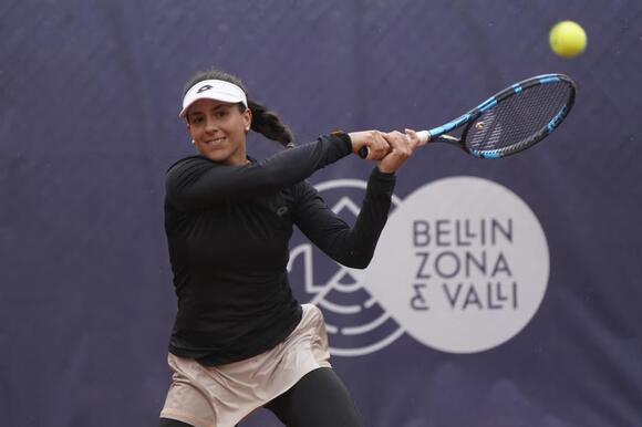 Tennis star claims she was sent photo of a gun in chilling threat ...