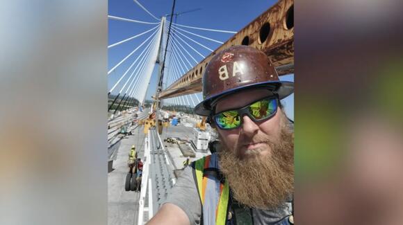 Man in iconic Gordie Howe Bridge photo is local 2nd generation ironworker