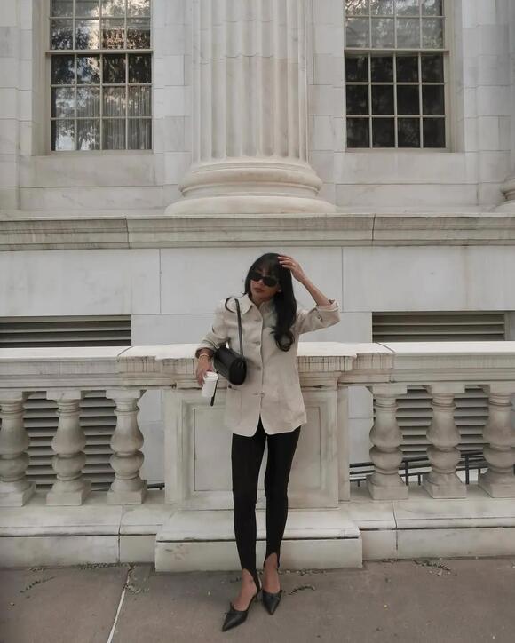 5 Chic Ways to Make Your Leggings Look *Very* 2026 - NewsBreak