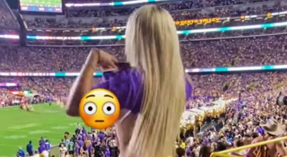 Female LSU Tigers Fan Is Going Viral After Flashing The Crowd & Getting ...