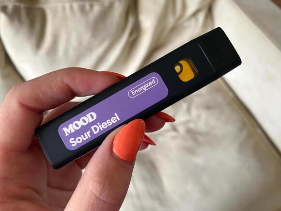 Best Disposable Weed Vapes: For Smooth Highs, Sweet Flavors, and ...