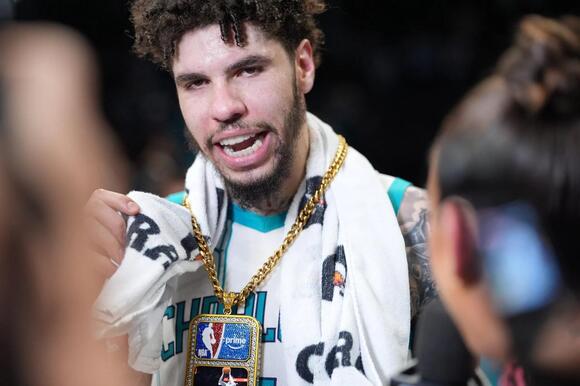 ‘So Much Aura’ — NBA World Has Mixed Reaction to Prime Video Gifting ...