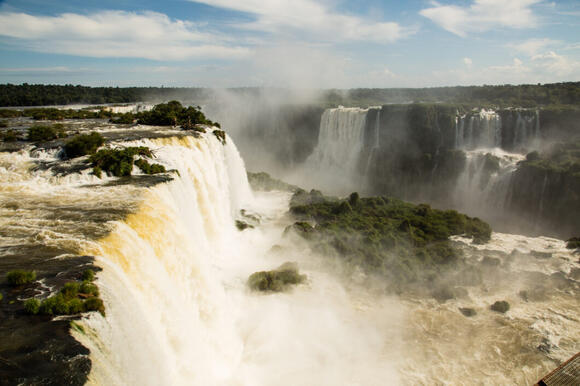 One of the World's Biggest Waterfalls Is Having a Record-Breaking ...