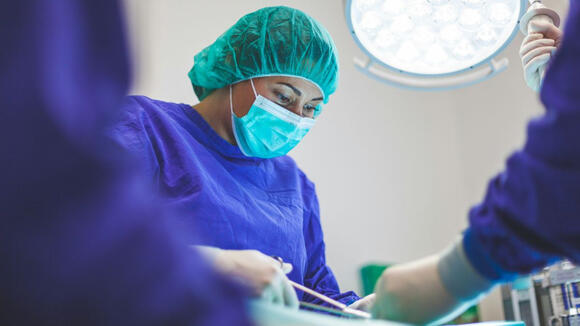 Oregon teen nearly dies after alleged heart valve surgery error ...