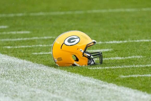 Green Bay Packers Re-Sign Special Teams Ace Hours After Zaire Franklin ...