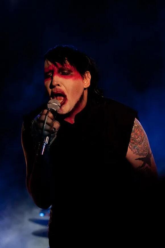 Marilyn Manson Announces Spring 2026 U.S. Tour Dates - NewsBreak