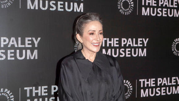 ‘Everybody Loves Raymond’ star goes viral for ‘friends on the left ...