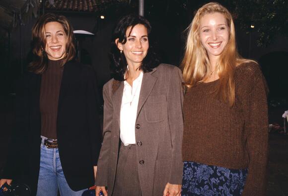 ‘Friends’ Star Sparks Fresh Plastic Surgery Rumors About Her ‘Tight ...