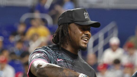Ranking All 32 NFL Teams By How Much Pressure Their QB Is Under Heading ...