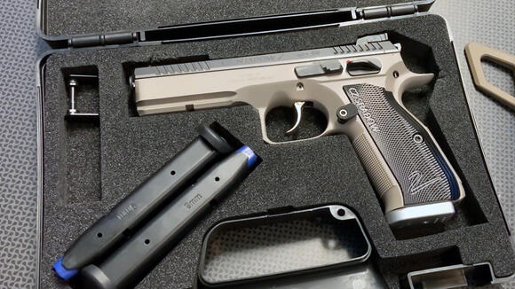 15 pistols that proved shootability beats bragging rights - NewsBreak