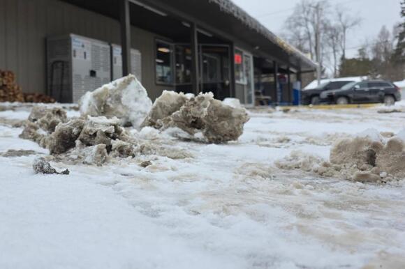 Snow Booger Etiquette Every Michigan Driver Should Know - NewsBreak