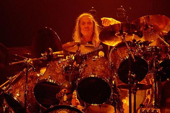 Iron Maiden Announce First 2026 Tour Dates - NewsBreak