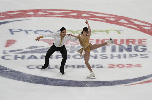 Chan and Howe lead at US Figure Skating Championship after pairs short ...